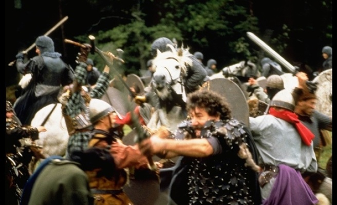 Merlin (1/2) | TV program na SME